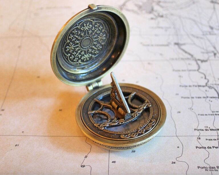 Bússola Urania Propítia - Mestre do Mar