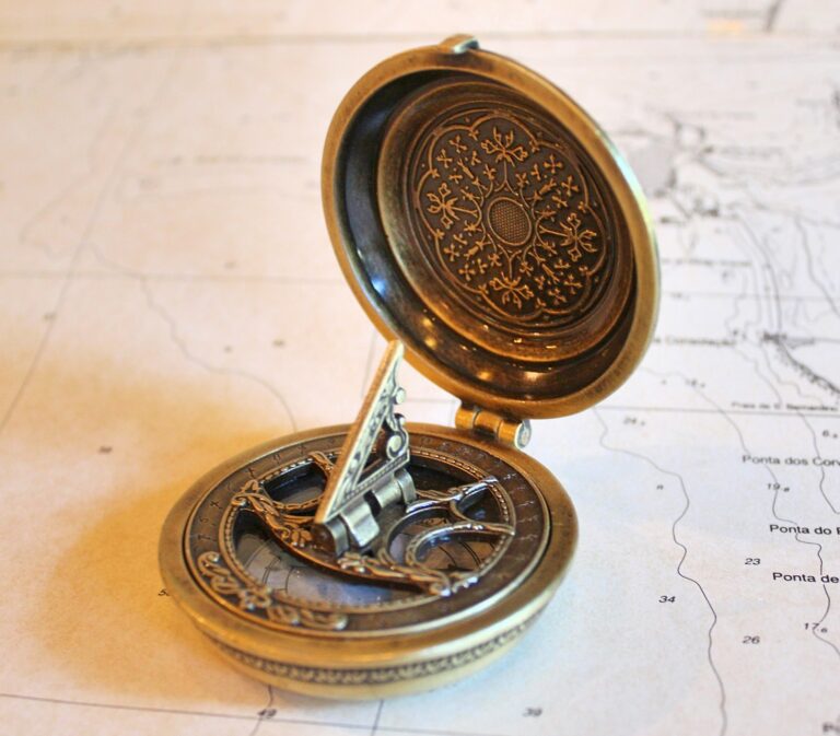 Bússola Urania Propítia - Mestre do Mar